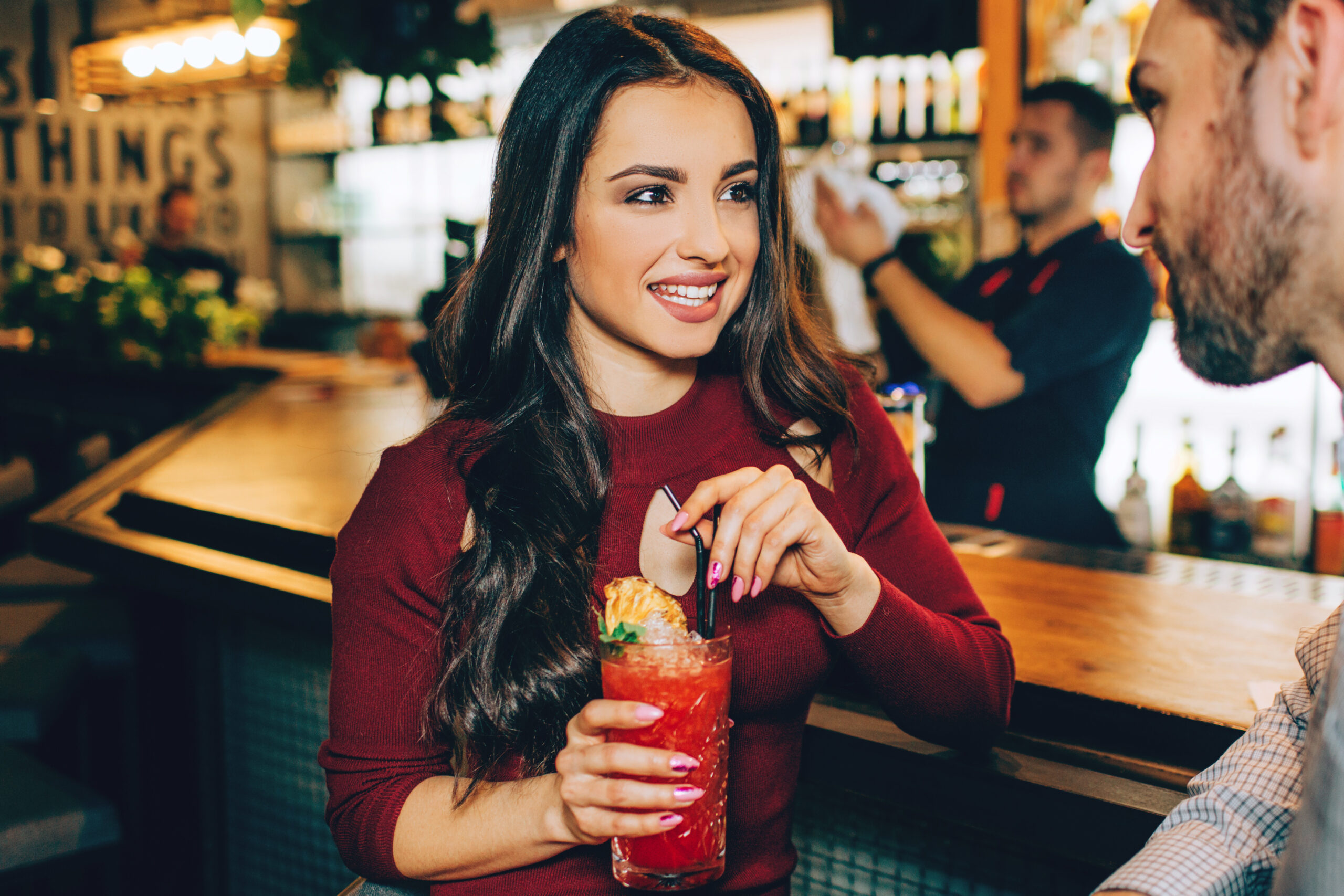 She Hooked Up With A Guy She Met At A Bar Who Insisted He Was Single ...