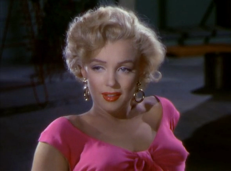 These Are All Of The Intriguing Theories Surrounding Marilyn Monroe's ...
