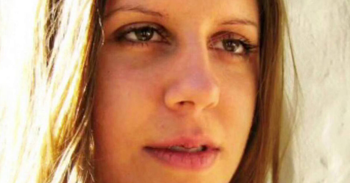 She Vanished After Last Being Seen Barefoot And Disoriented Outside A ...