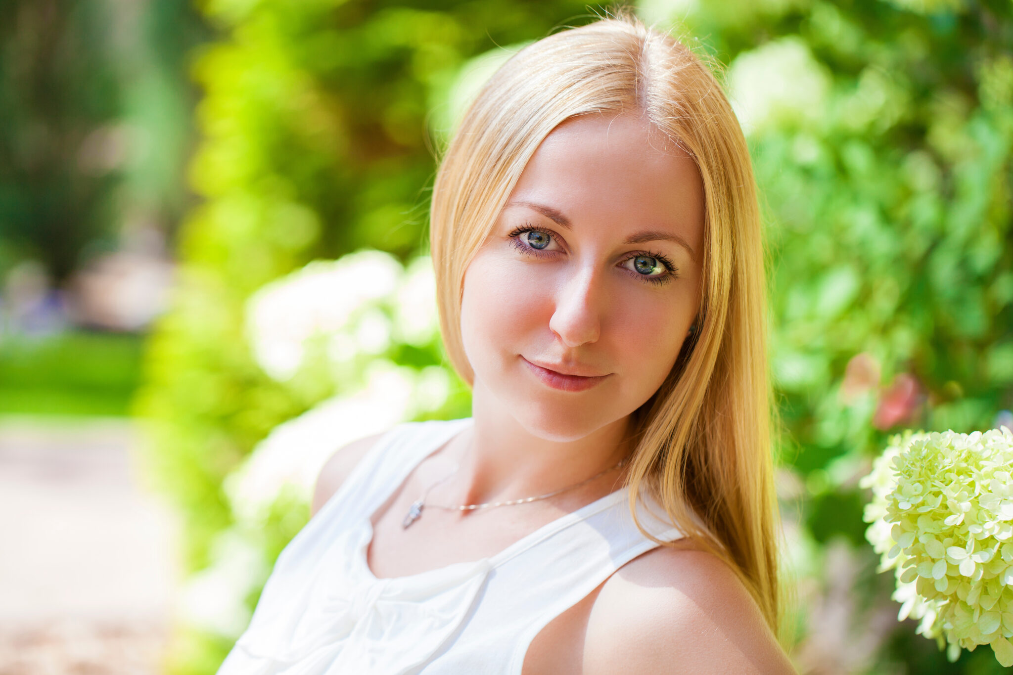 7 Signs Your Partner Is Seeing Someone Else - Chip Chick
