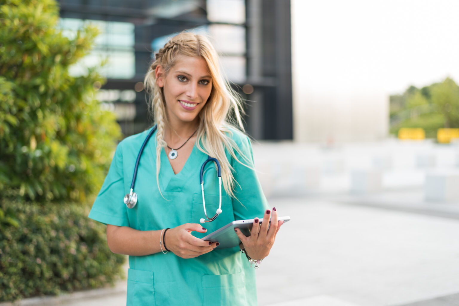 She Got Fired From Her Job As A Travel Nurse After Filming A TikTok ...