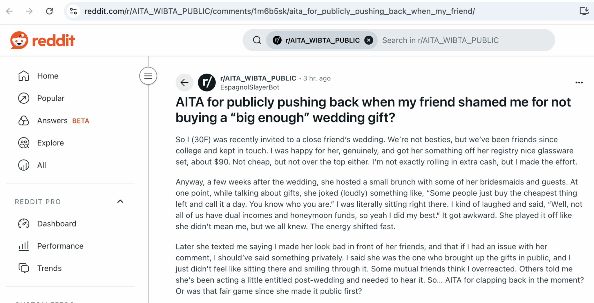 Her Friend Publicly Humiliated Her Over The Wedding Gift She Bought Her ...