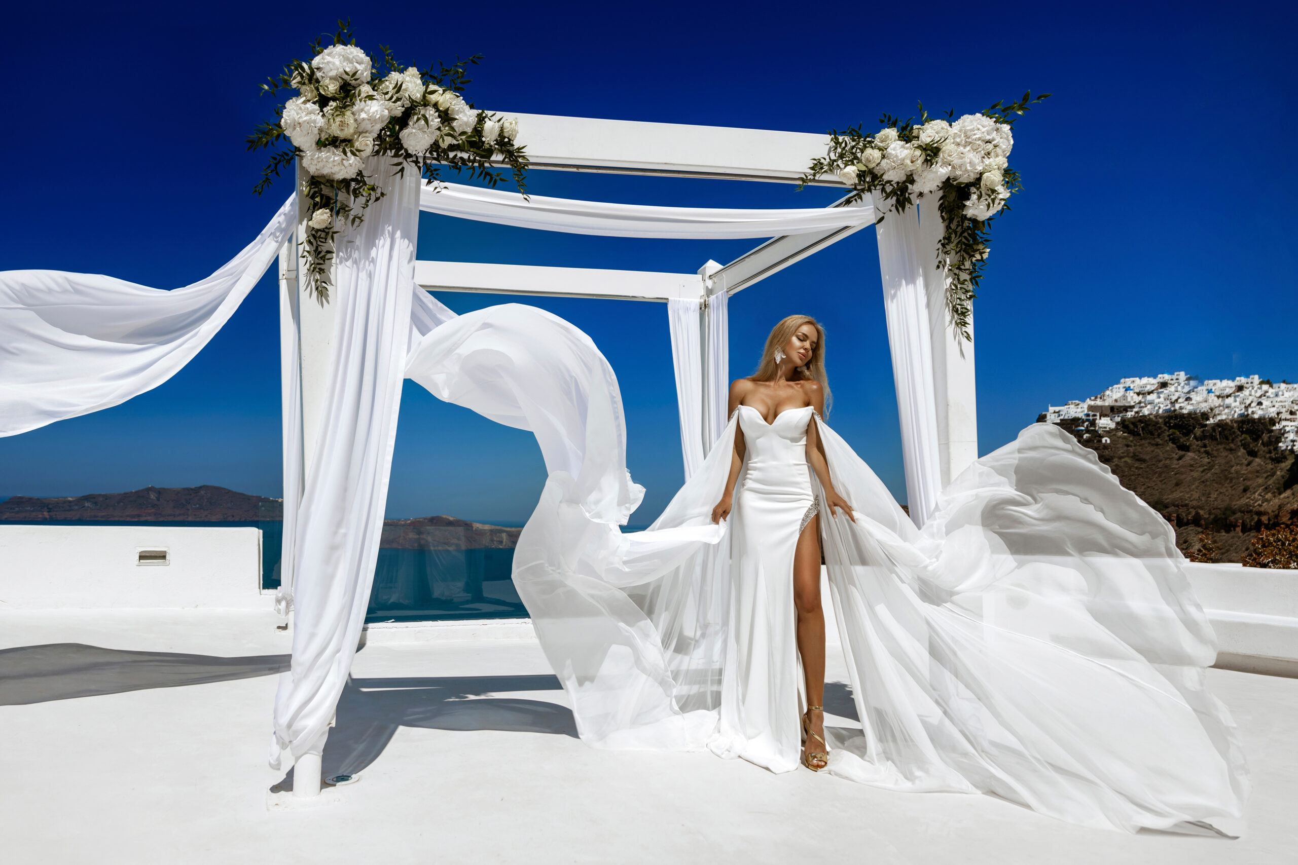 She Got Uninvited From A Destination Wedding Her Boyfriend's Attending ...